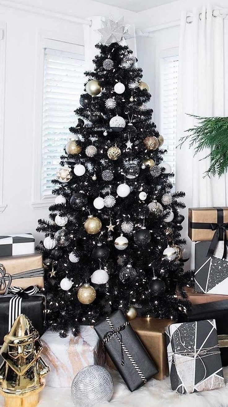 35+ Beautiful Black and White Christmas Tree Ideas - Grow Your Yard