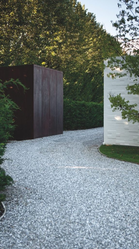30+ Modern Driveway Landscaping Ideas! - Grow Your Yard