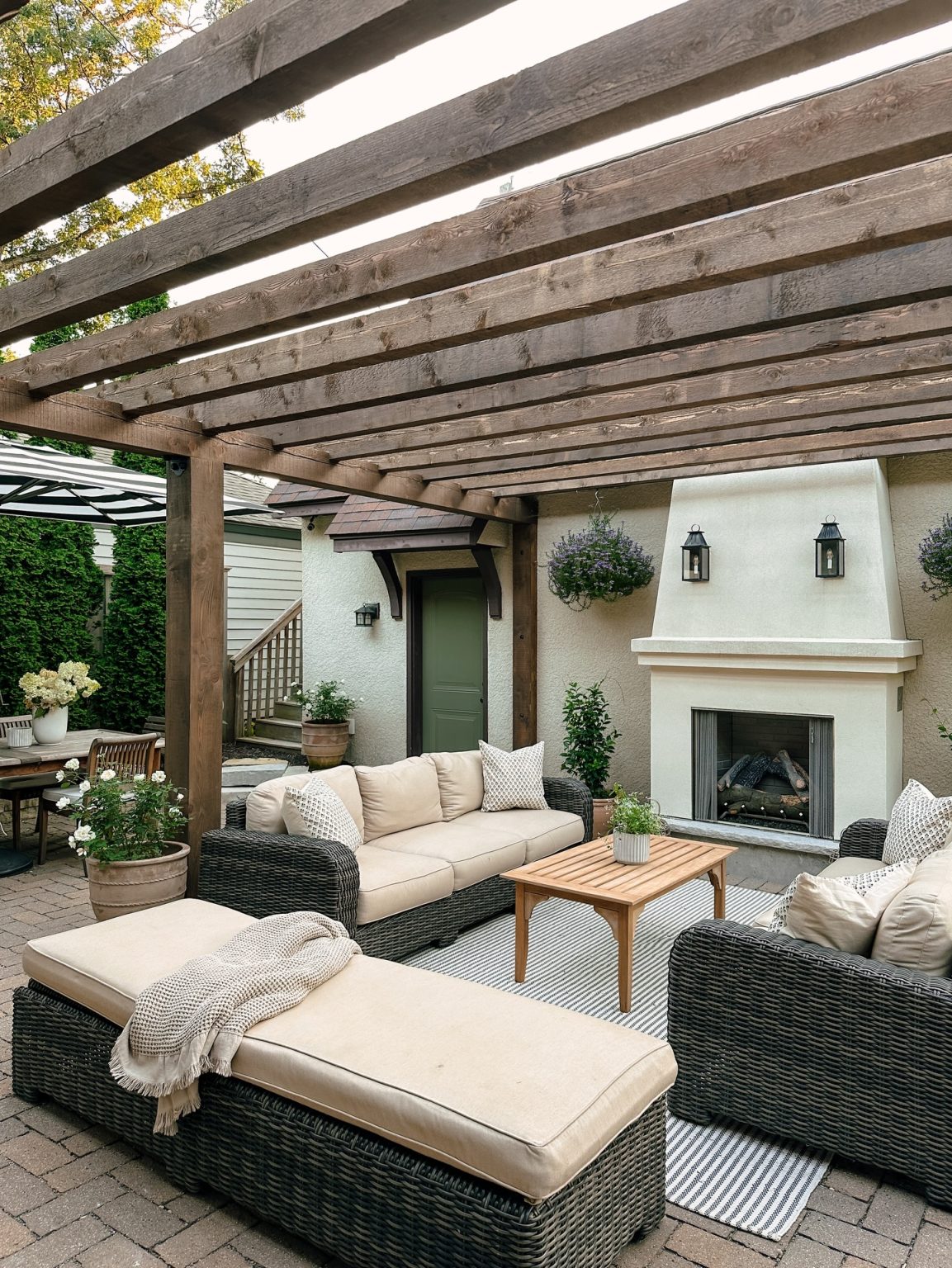 25+ Genius Back Patio Ideas On A Budget! - Grow Your Yard