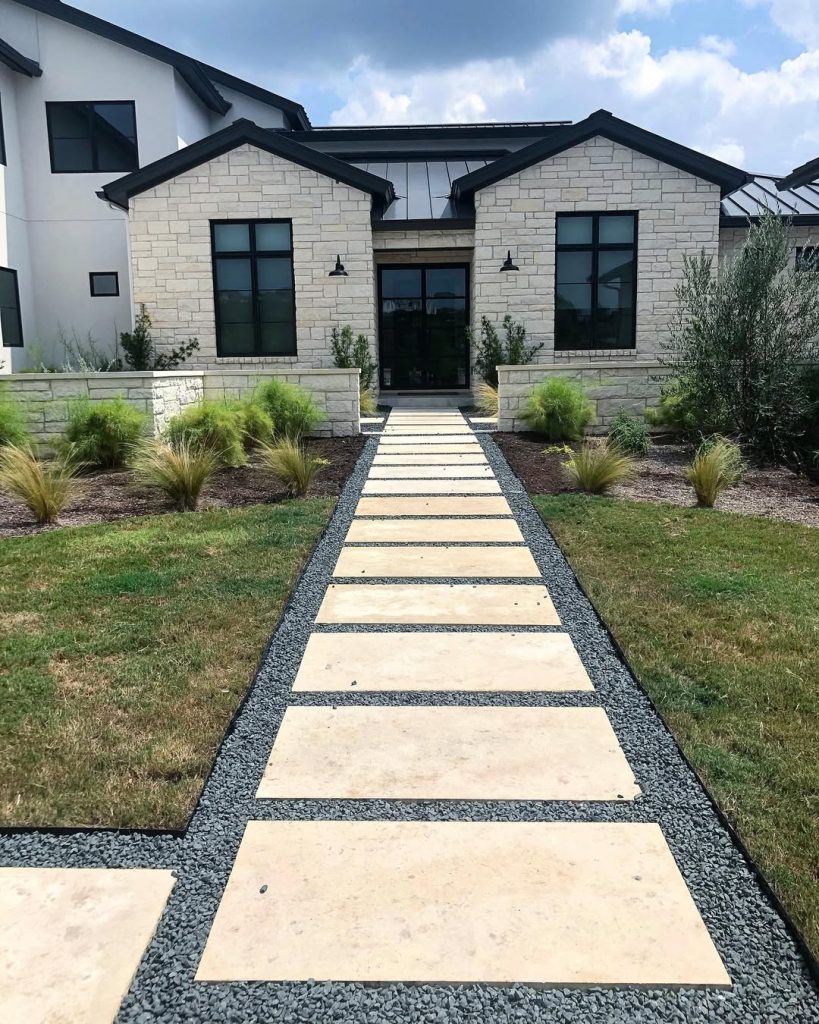 23+ Bespoke & Beautiful Stepping Stone Pathway Ideas! - Grow Your Yard